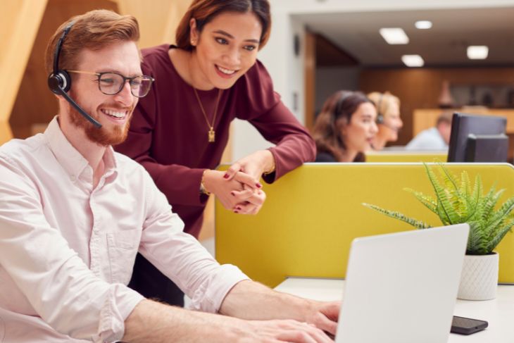 Inbound vs Outbound Call Centre | CallCare247